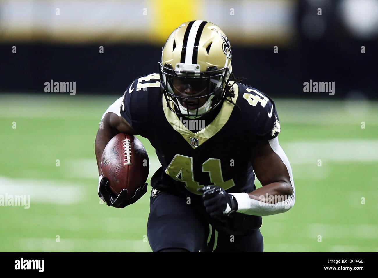 New Orleans, USA. December 03, 2017 - New Orleans Saints running back ...