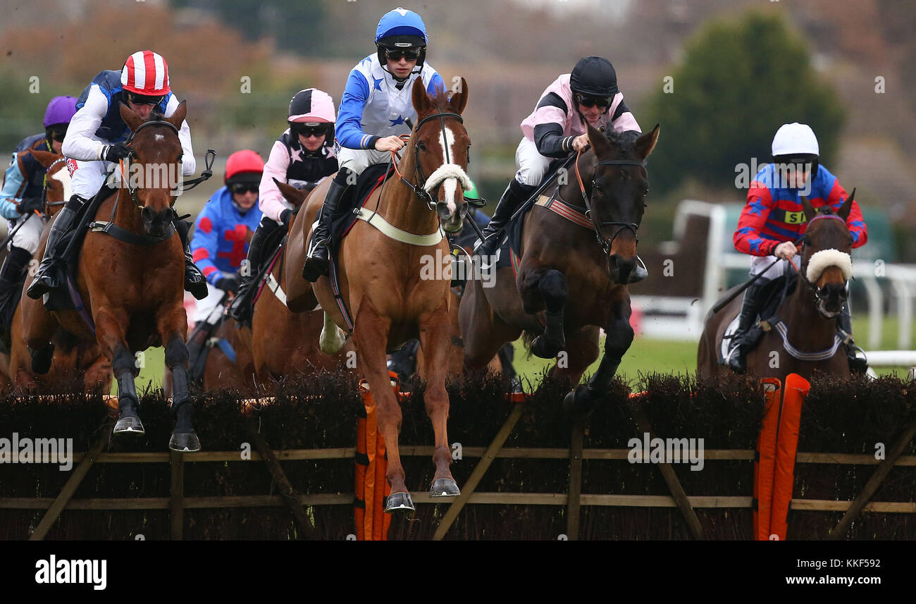 Jockey harry cobden hi-res stock photography and images - Alamy