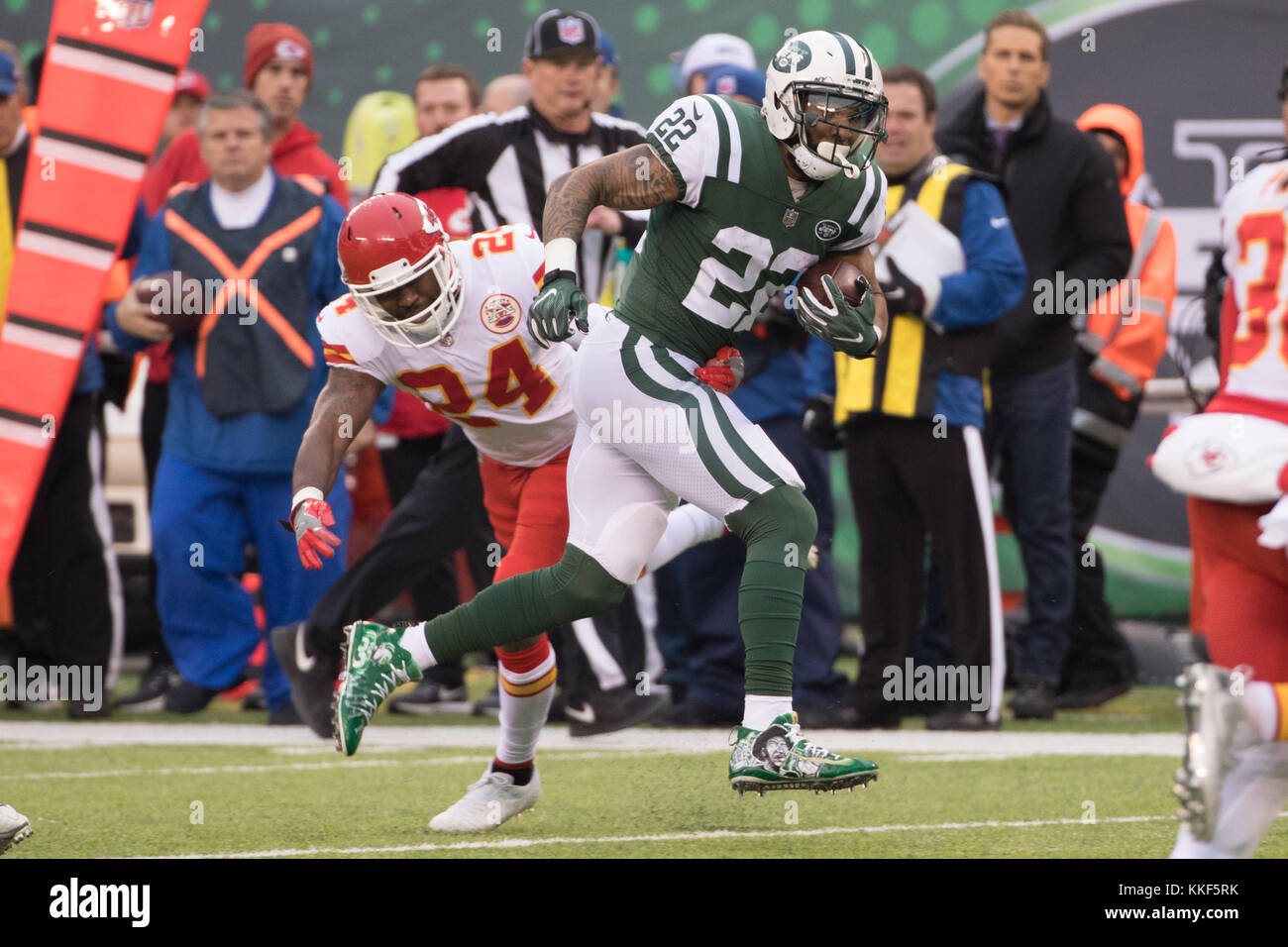 East Rutherford, New Jersey, USA. 3rd Dec, 2017. New York Jets running ...