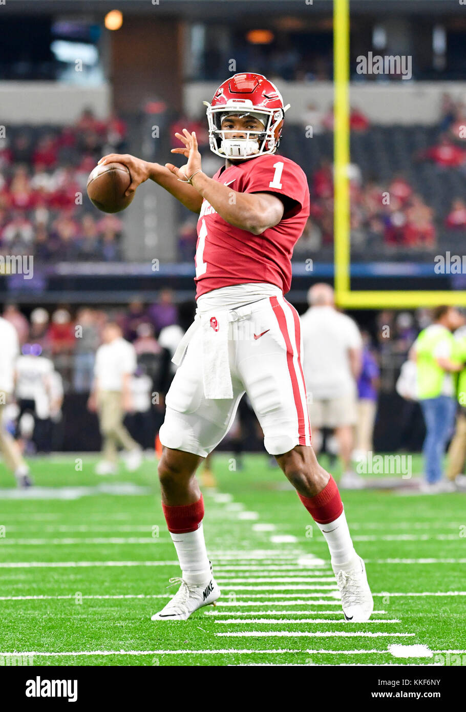 December 02, 2017: Oklahoma Sooners quarterback Kyler Murray #1 warms ...