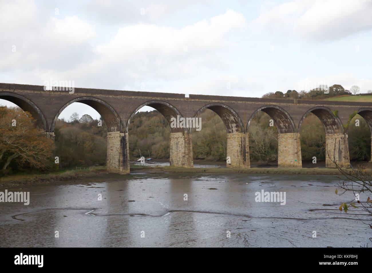 Train Viaduct bridge in Devon Stock Photo - Alamy