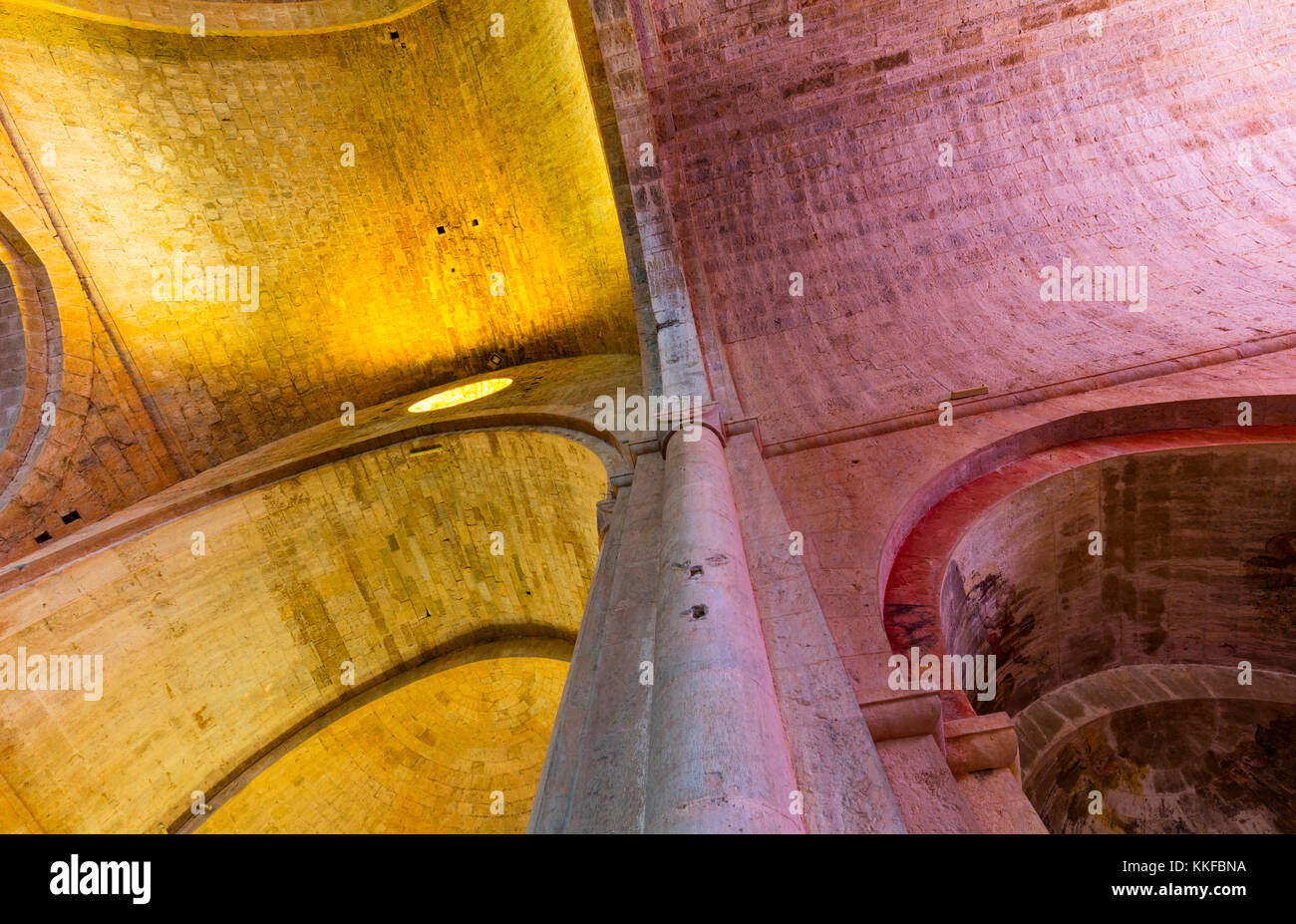 Le Thoronet Abbey, L'Abbaye du Thoronet, Var Department, Cistercian ...