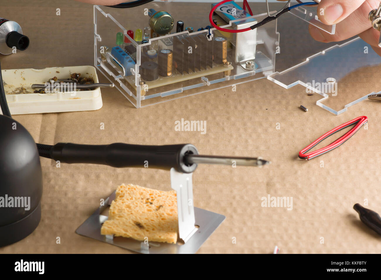 Repairing electronics industry hi-res stock photography and images - Alamy