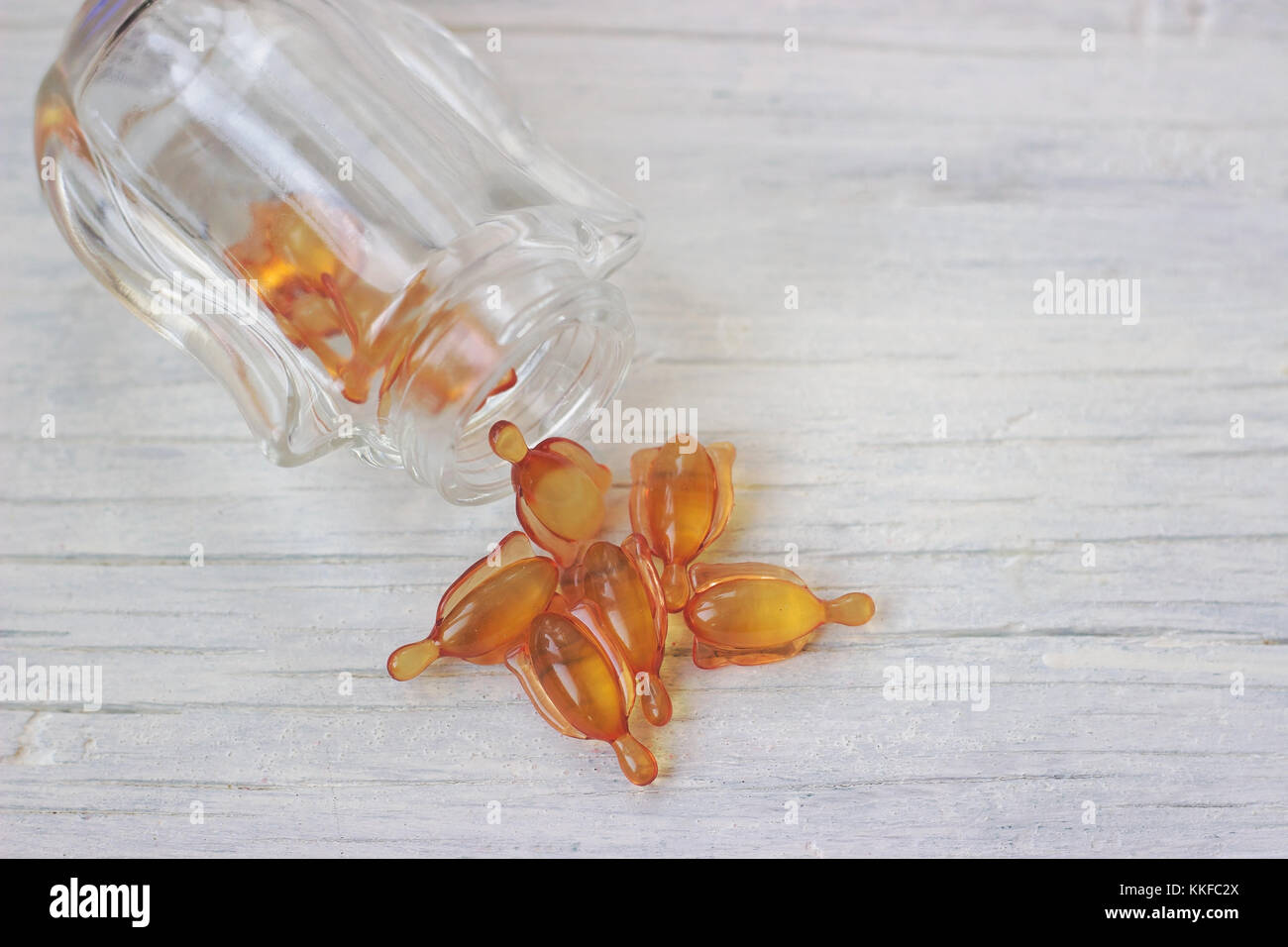 Orange capsules hi-res stock photography and images - Alamy