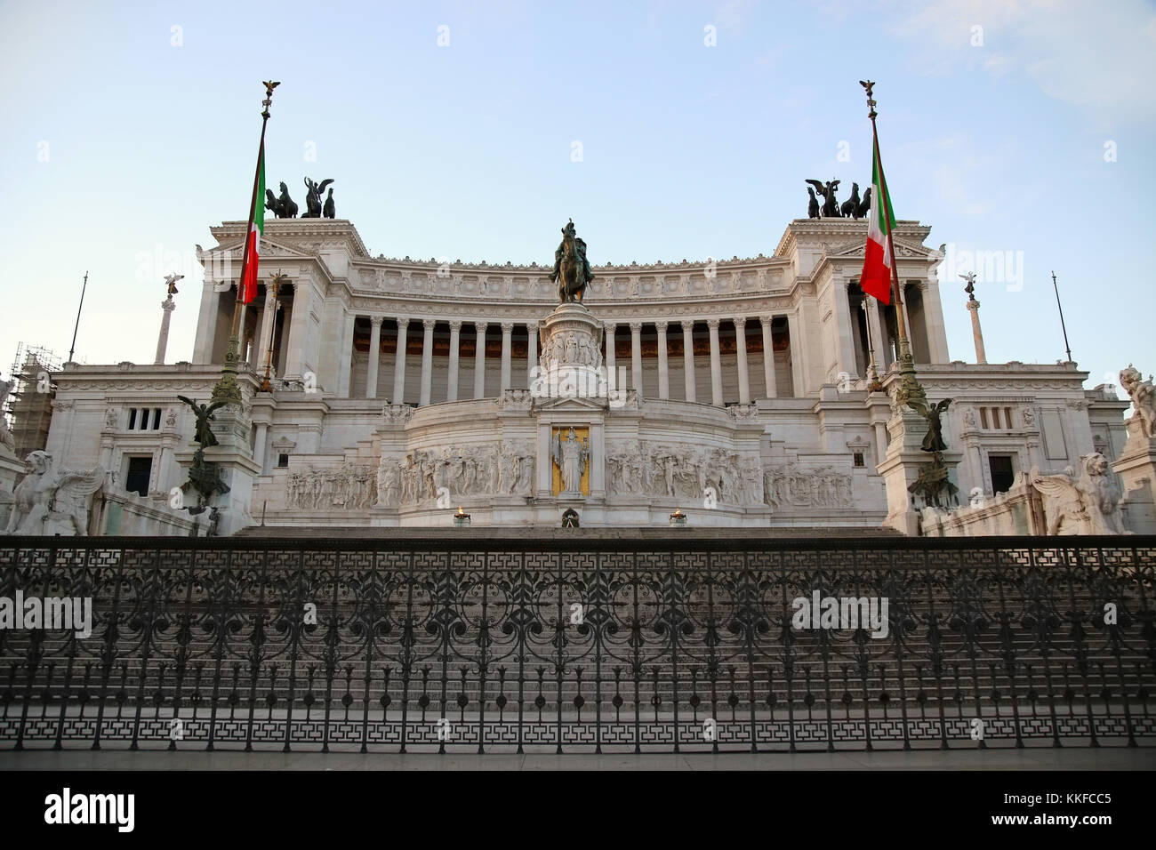 The Piazza Venezia, Vittorio Emanuele in Rome, Italy Stock Photo - Alamy