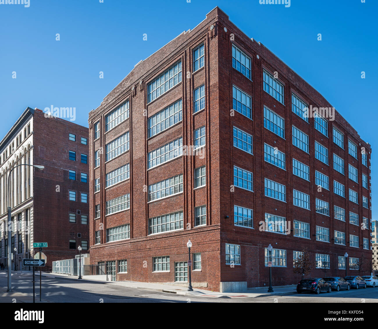 Architecture renovated red brick building hi-res stock photography and ...