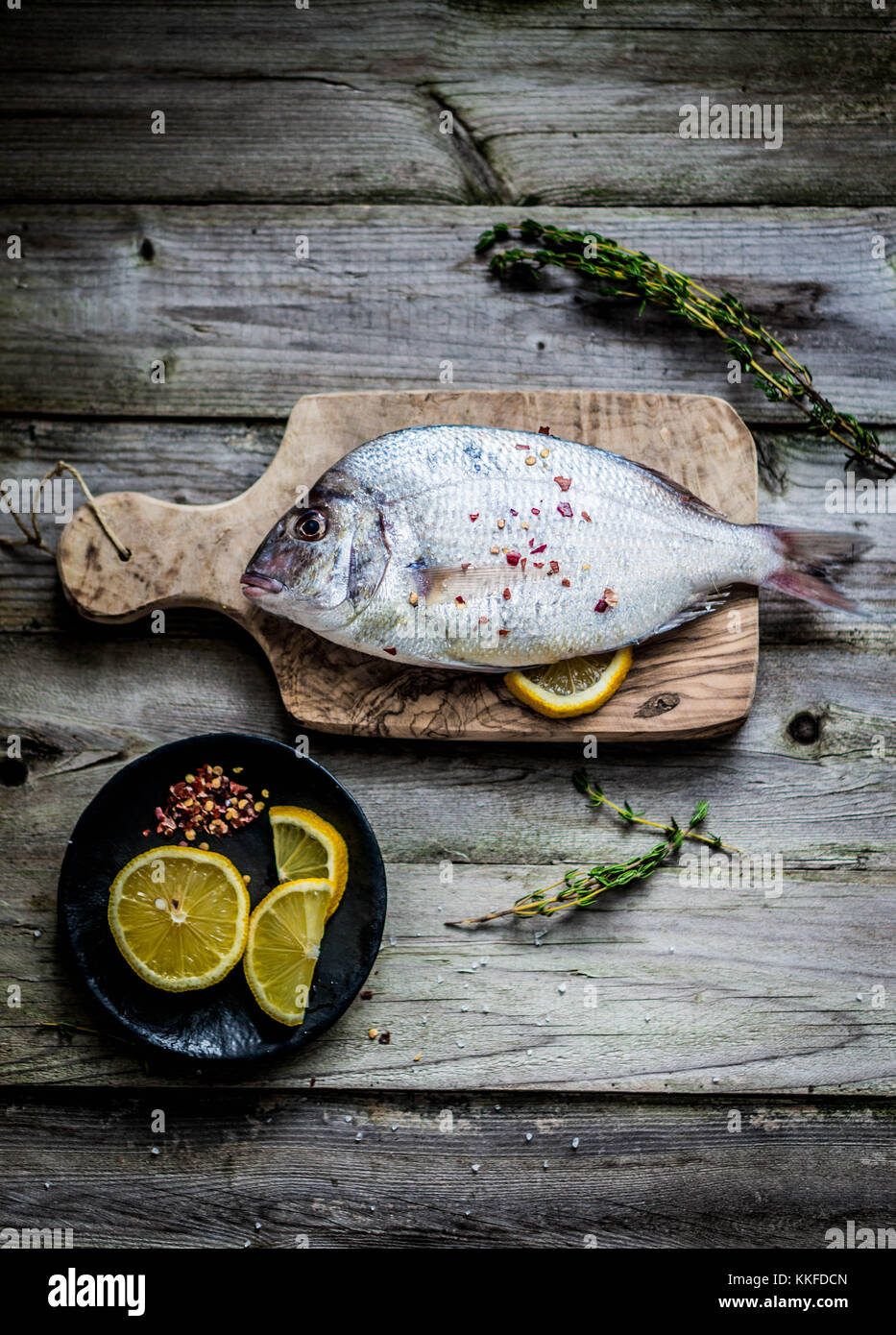Dorade fillet hi-res stock photography and images - Alamy