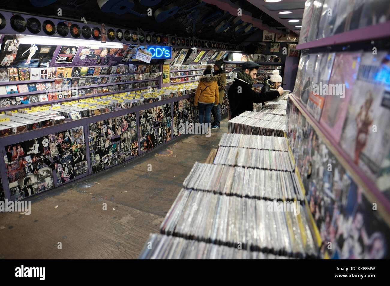 The vintage collection camden hi-res stock photography and images - Alamy