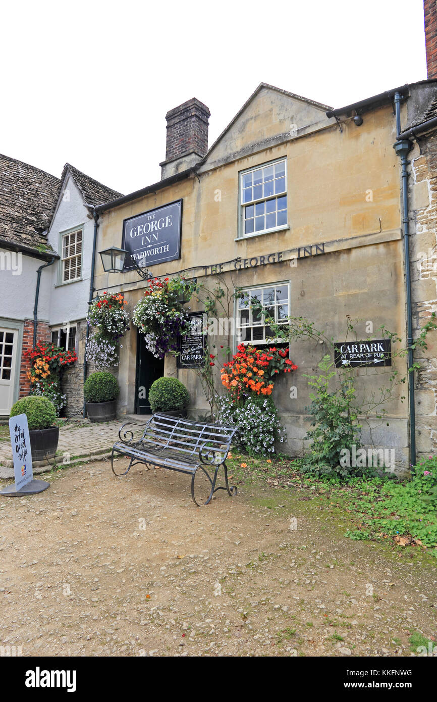The George Inn public house, Lacock, Somerset Stock Photo - Alamy