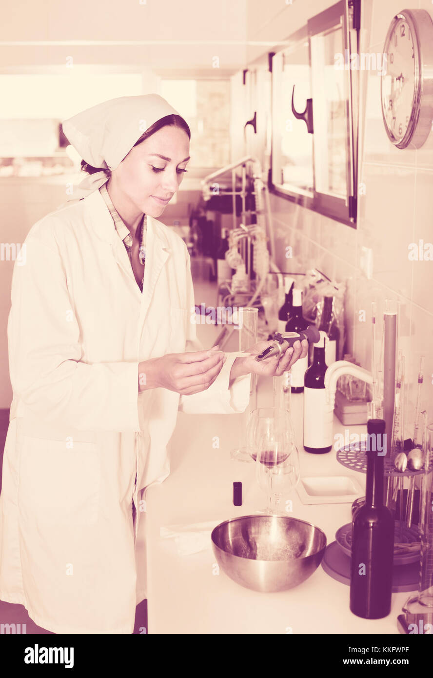 Wine testing laboratory hi-res stock photography and images - Alamy