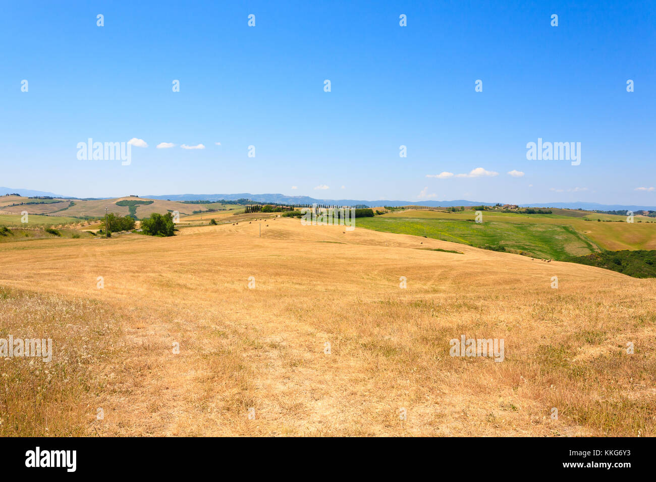 Tuscany hills landscape, Italy. Rural italian panorama Stock Photo - Alamy