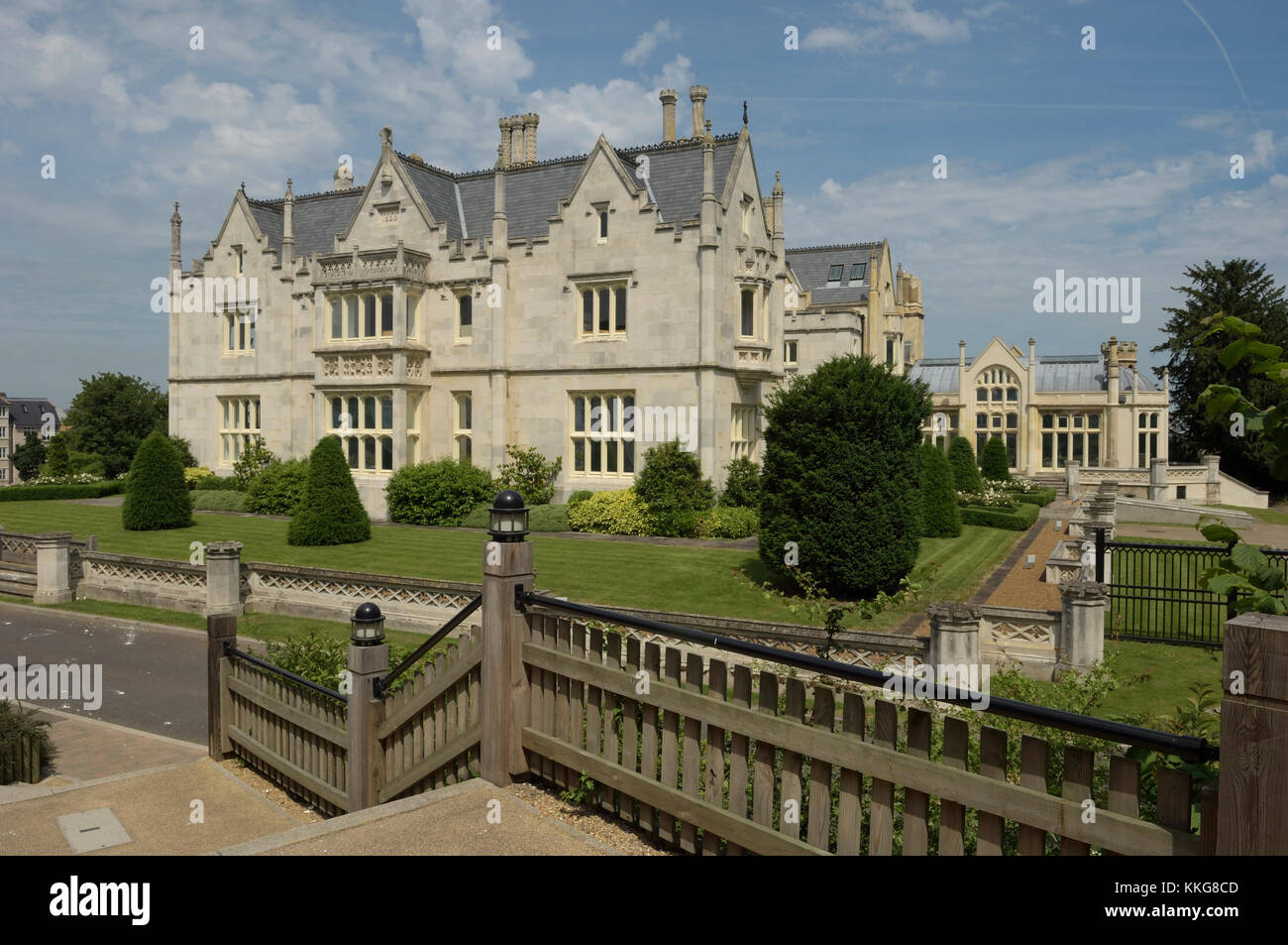 Jacobean estate hi-res stock photography and images - Alamy