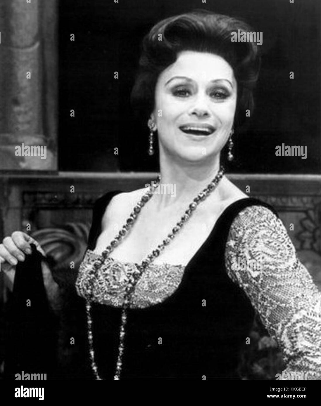 Ruth warwick hi-res stock photography and images - Alamy