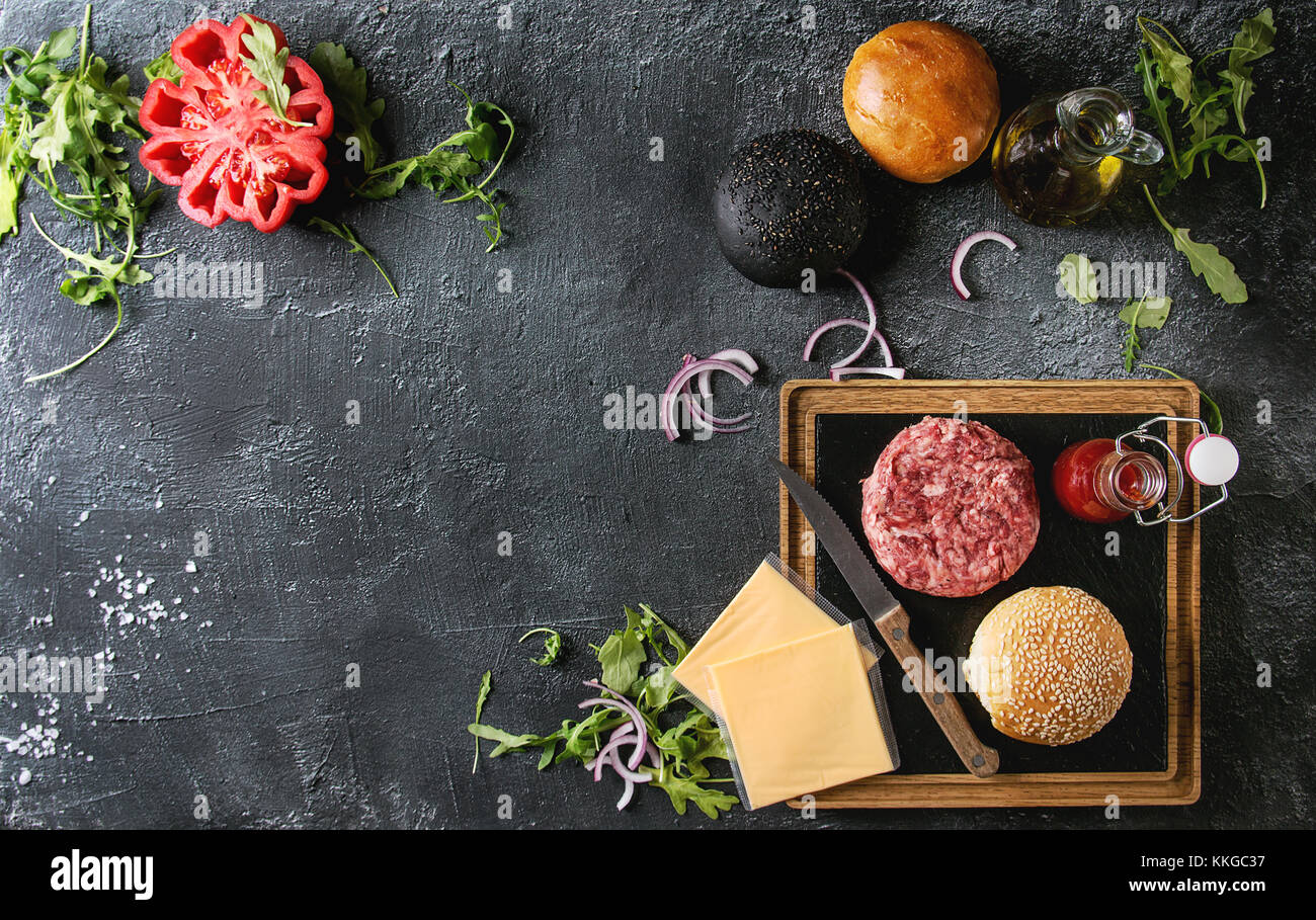Ingredients for burger Stock Photo - Alamy