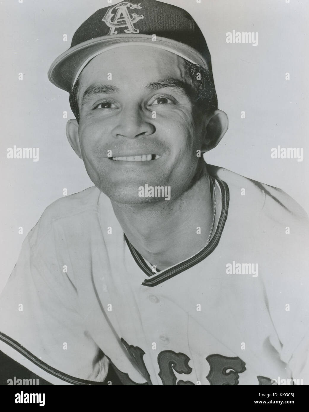 A 1968 baseball card of Vic Davalillo, a professional baseball player ...