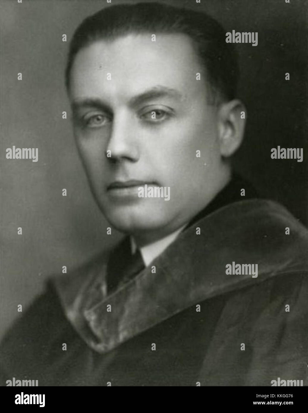 Ralph Cooper's Instagram, Twitter & Facebook on IDCrawl