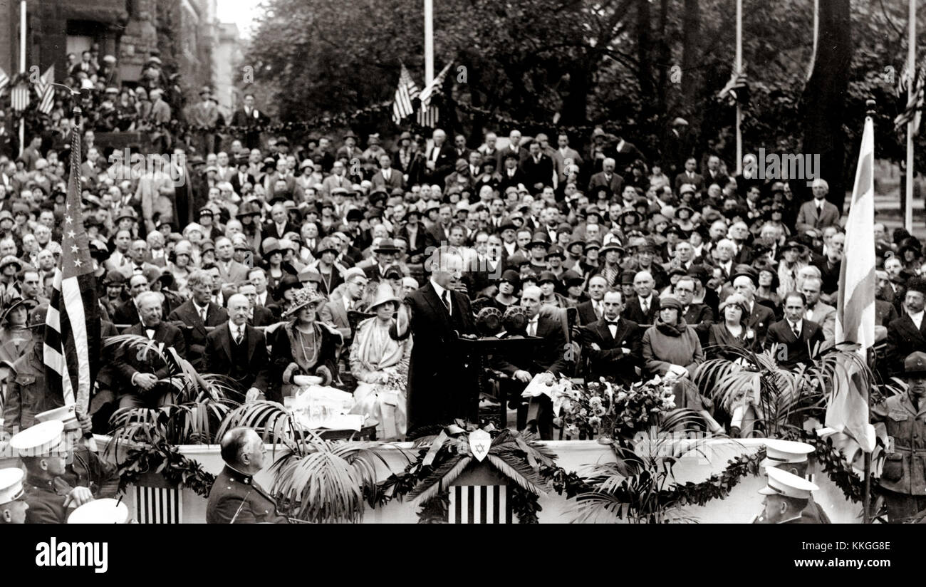 Cornerstone laying hi-res stock photography and images - Alamy
