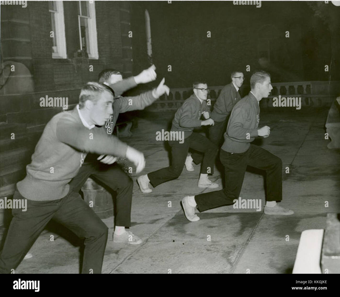 Cheerleaders washjeff 1962 Stock Photo - Alamy