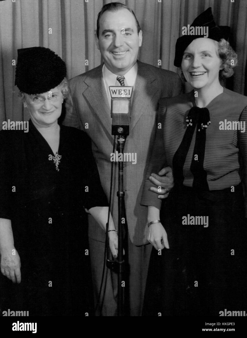 Pat O'Brien was a well-known radio personality on WEEI Radio in 1942 ...
