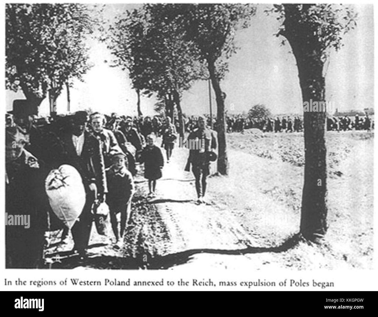 A historical photograph documenting the expulsion of Polish citizens in ...