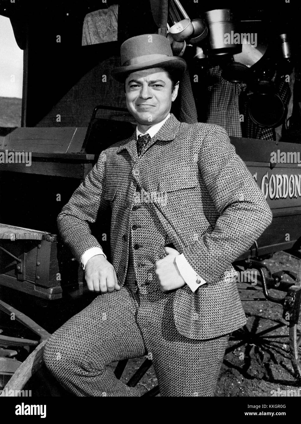 Ross martin wild wild west hi-res stock photography and images - Alamy