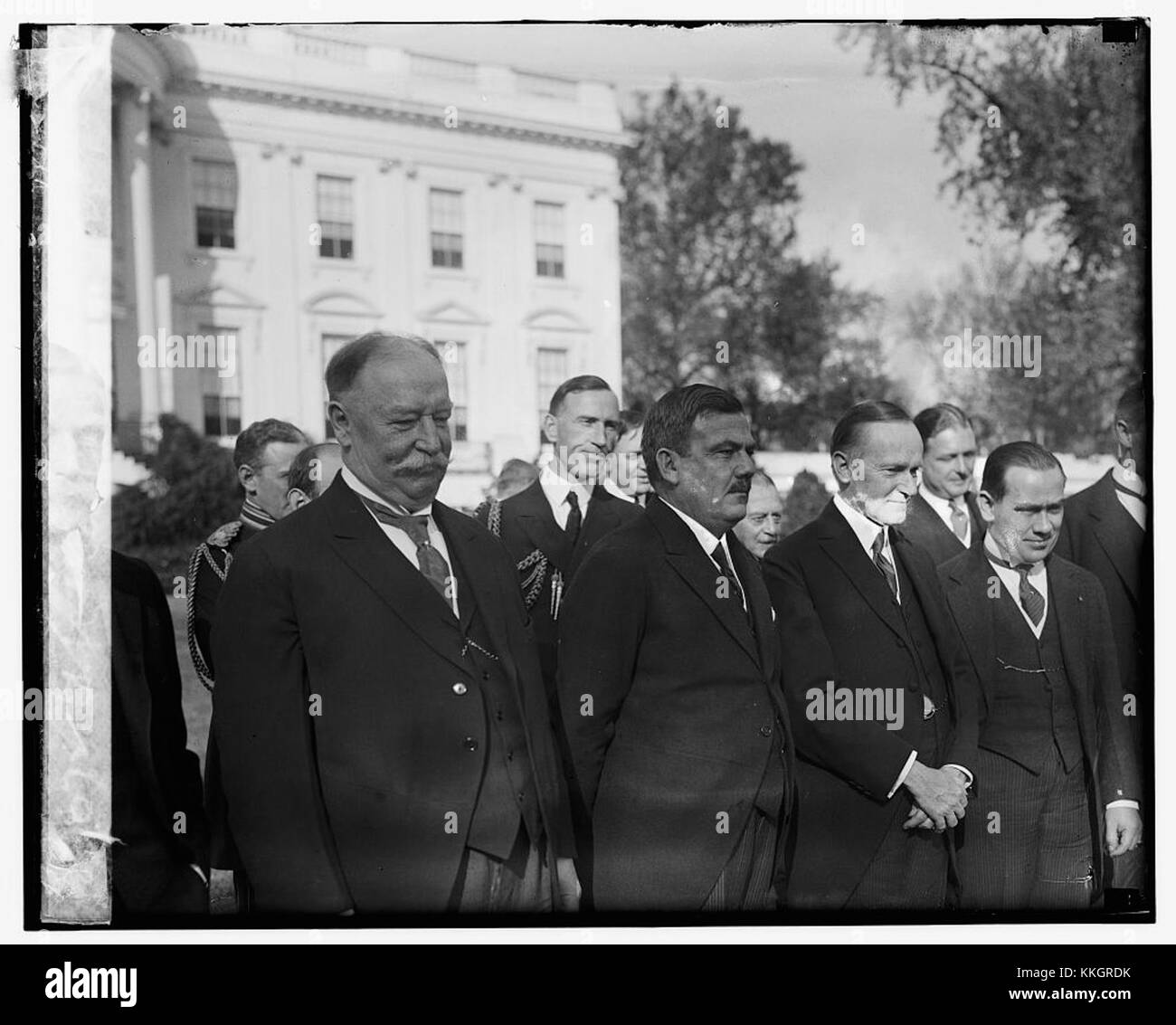 This photograph features U.S. Presidents William H. Taft, Plutarco ElÃ ...