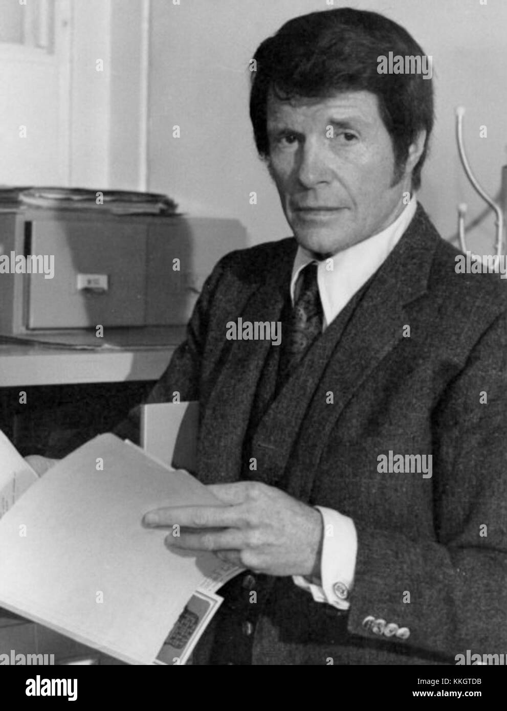 Robert Horton, an American actor, is known for his role in the ...