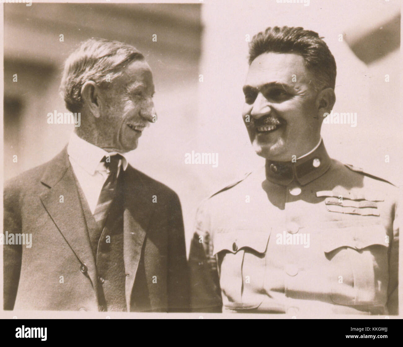 This photograph shows Frank Carpenter with Stylianos Gonatas in 1923 ...
