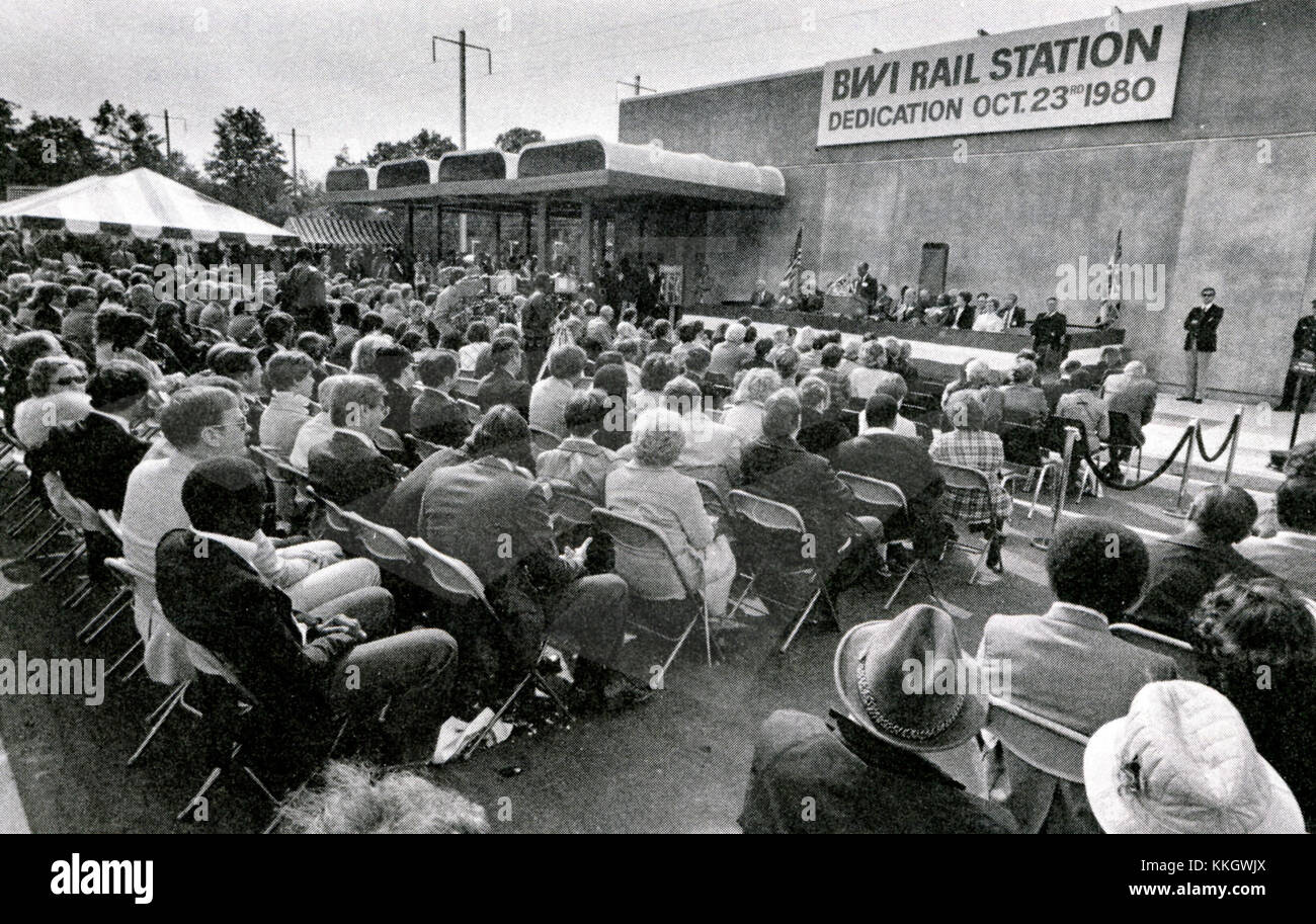 Bill Norman speaks at the dedication ceremony of the BWI Rail Station ...