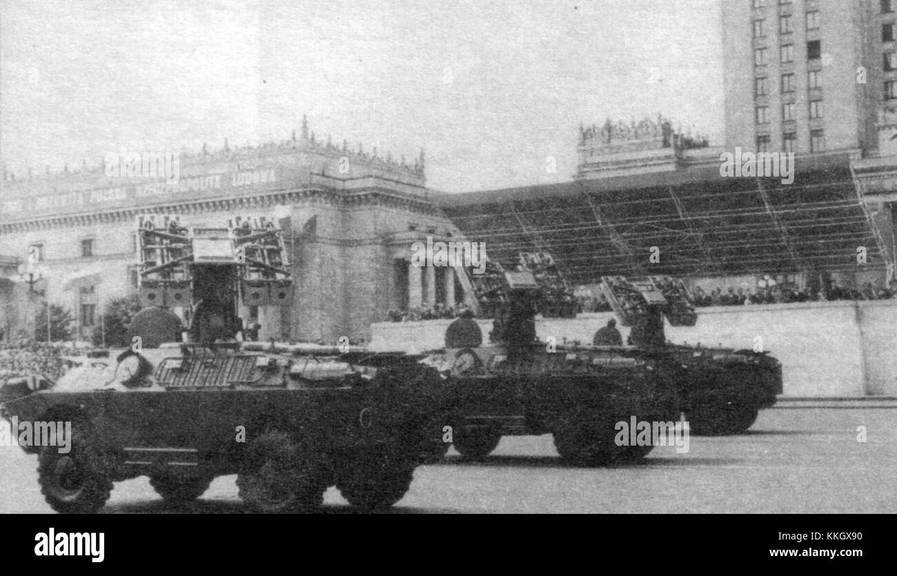 Military vehicle mounted weapons hi-res stock photography and images ...