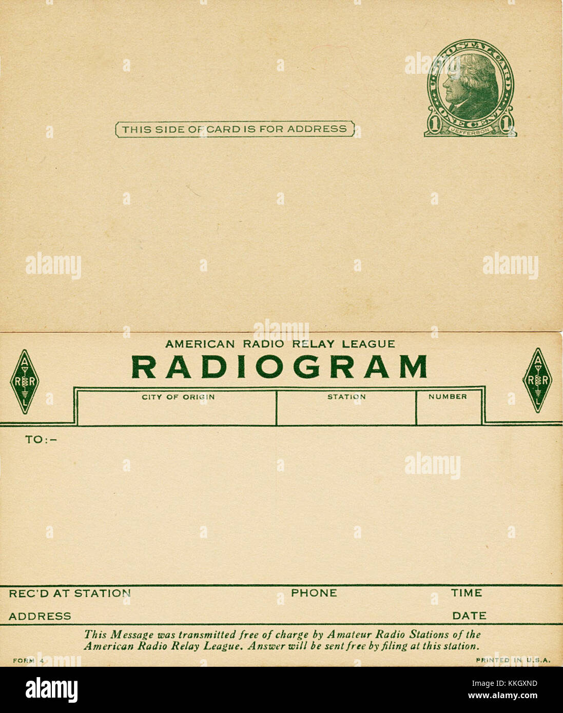 Vintage radiogram hi-res stock photography and images - Alamy