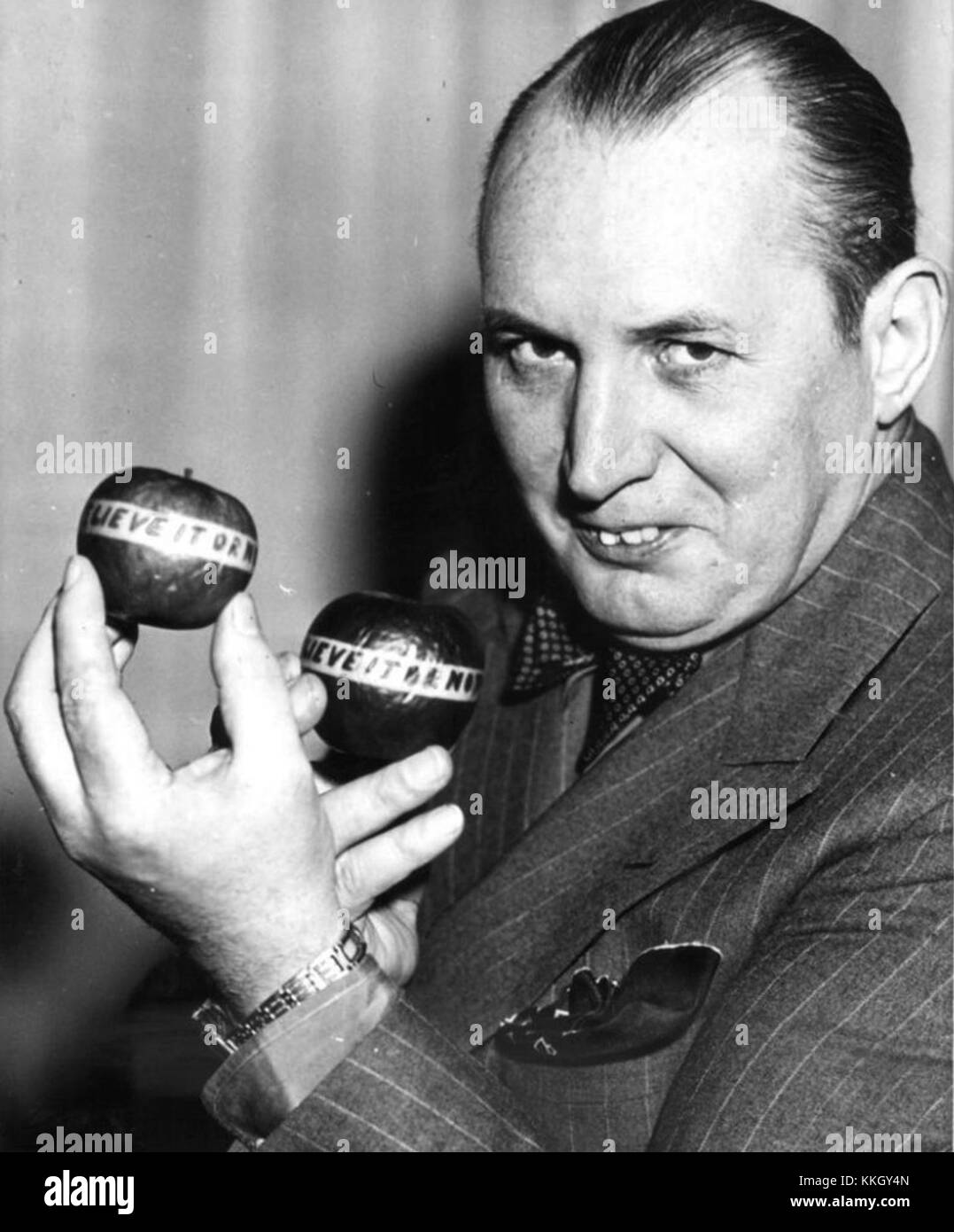 Robert ripley hi-res stock photography and images - Alamy