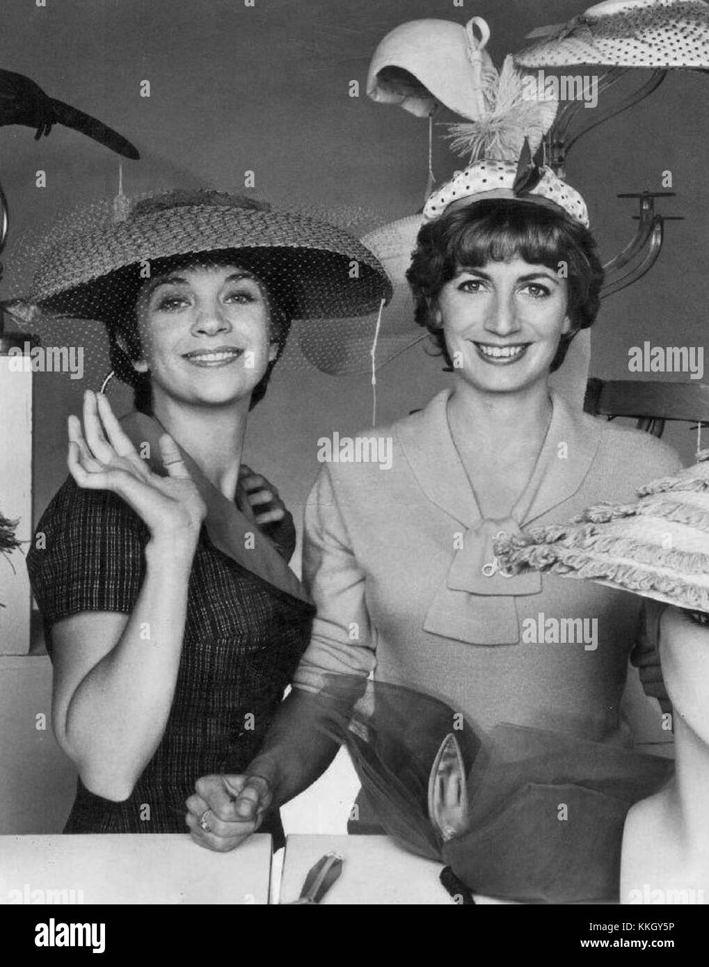 Laverne and shirley hi-res stock photography and images - Alamy