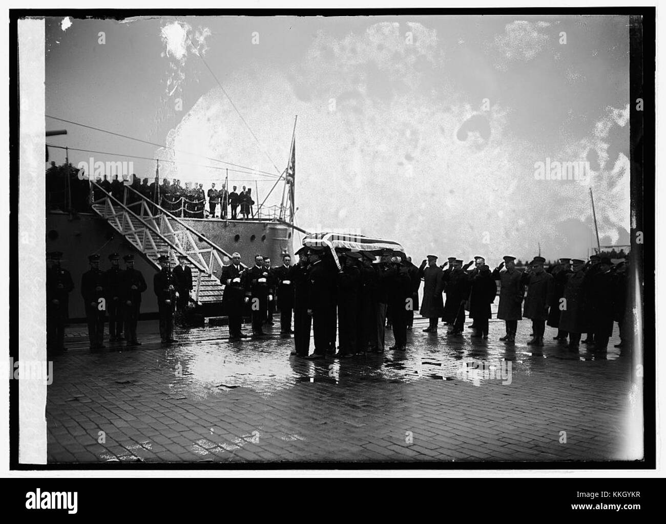 The arrival of the body of the Unknown Soldier 95 marks a significant ...