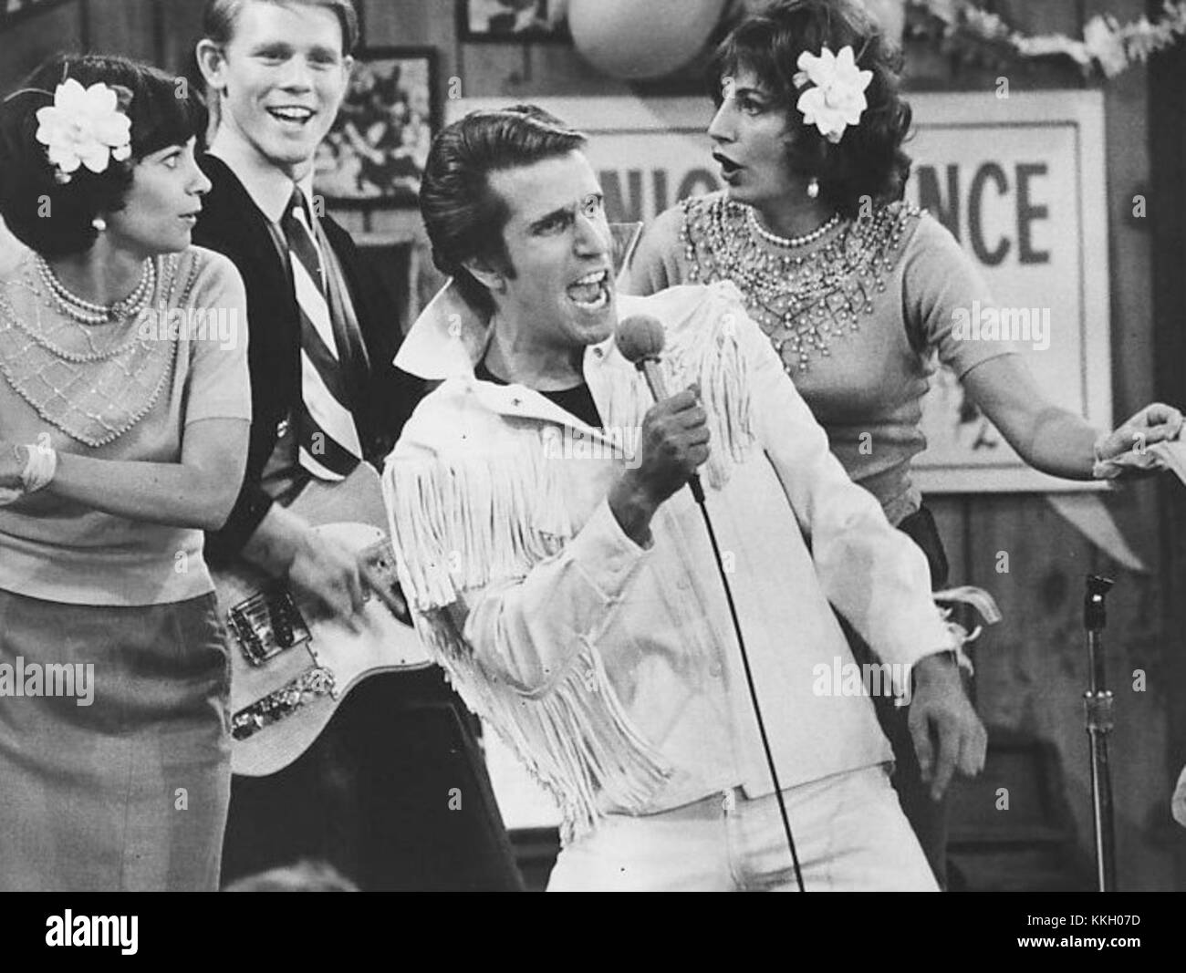 Happy days, tv show Black and White Stock Photos & Images - Alamy