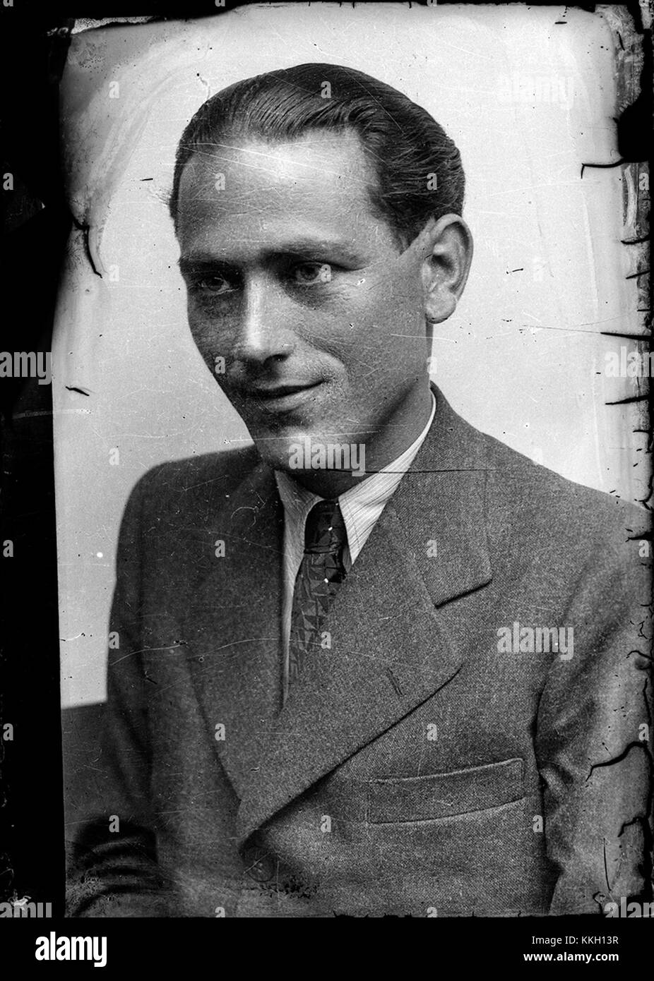 Semi profile hi-res stock photography and images - Alamy