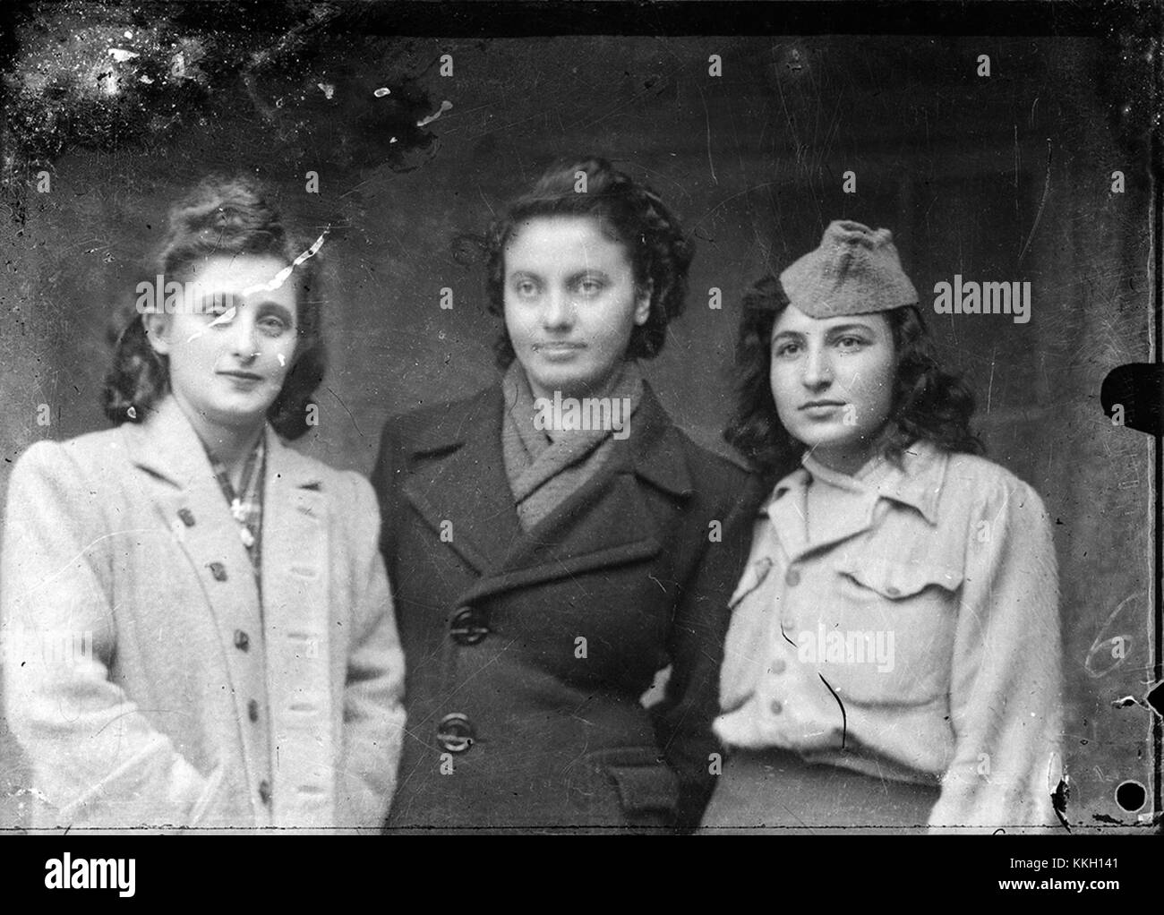Trei femei, meaning 'Three Women' in Romanian, refers to a photograph ...