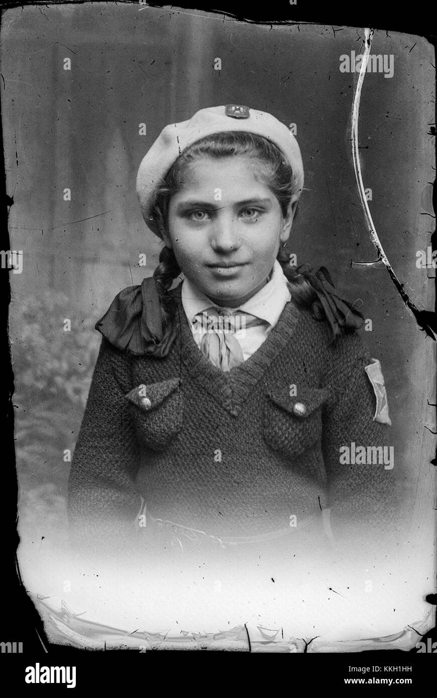 The image titled 'Fata, in uniforma de strajer' (Girl in a striker's ...