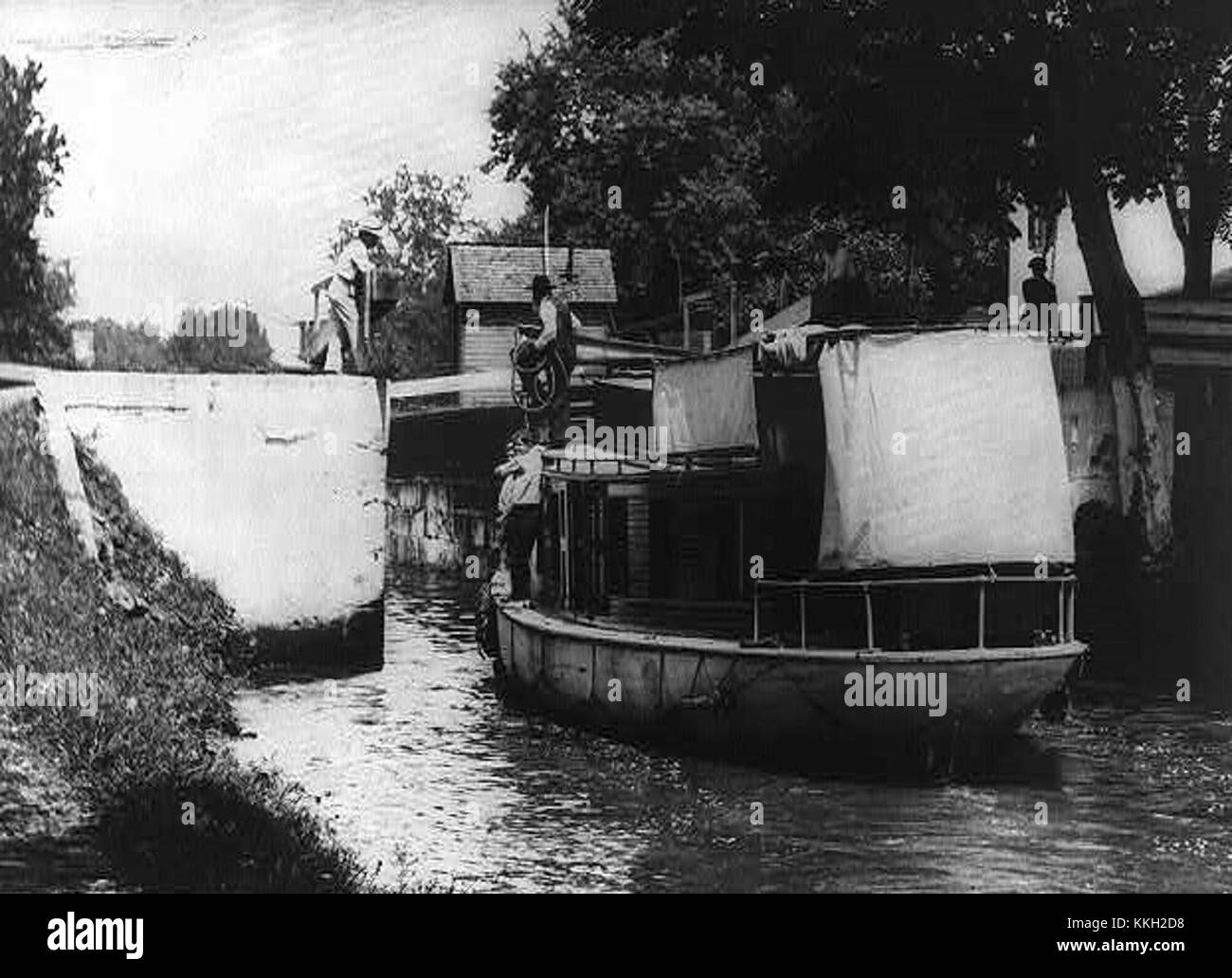 This lock is part of the historic Chesapeake and Ohio Canal, located ...