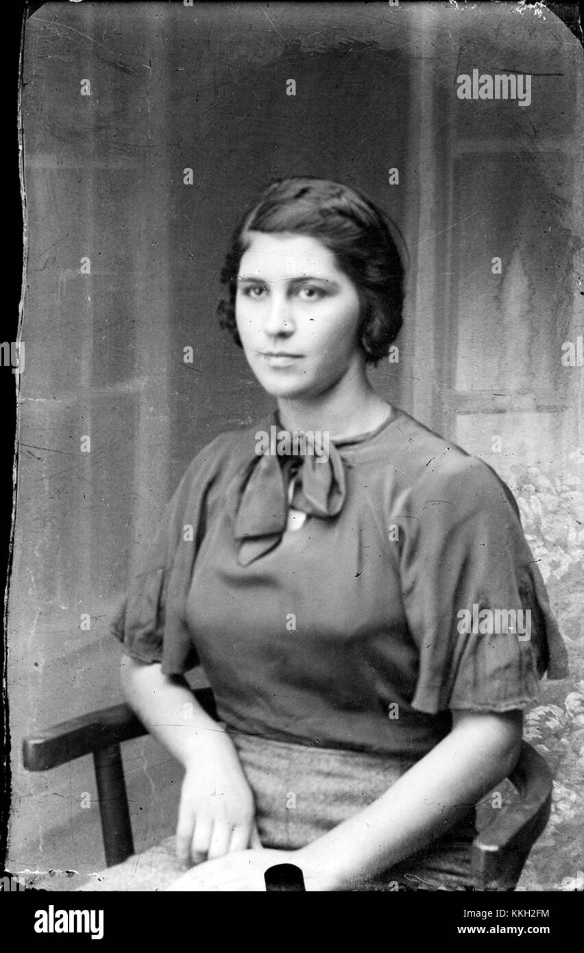 'Fata Ca 20140105' is a photograph taken on January 5, 2014, capturing ...