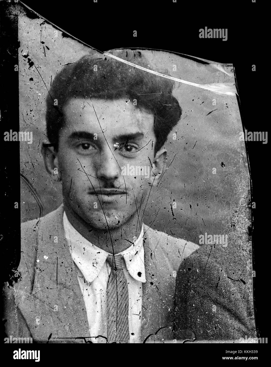 23 portraits hi-res stock photography and images - Alamy