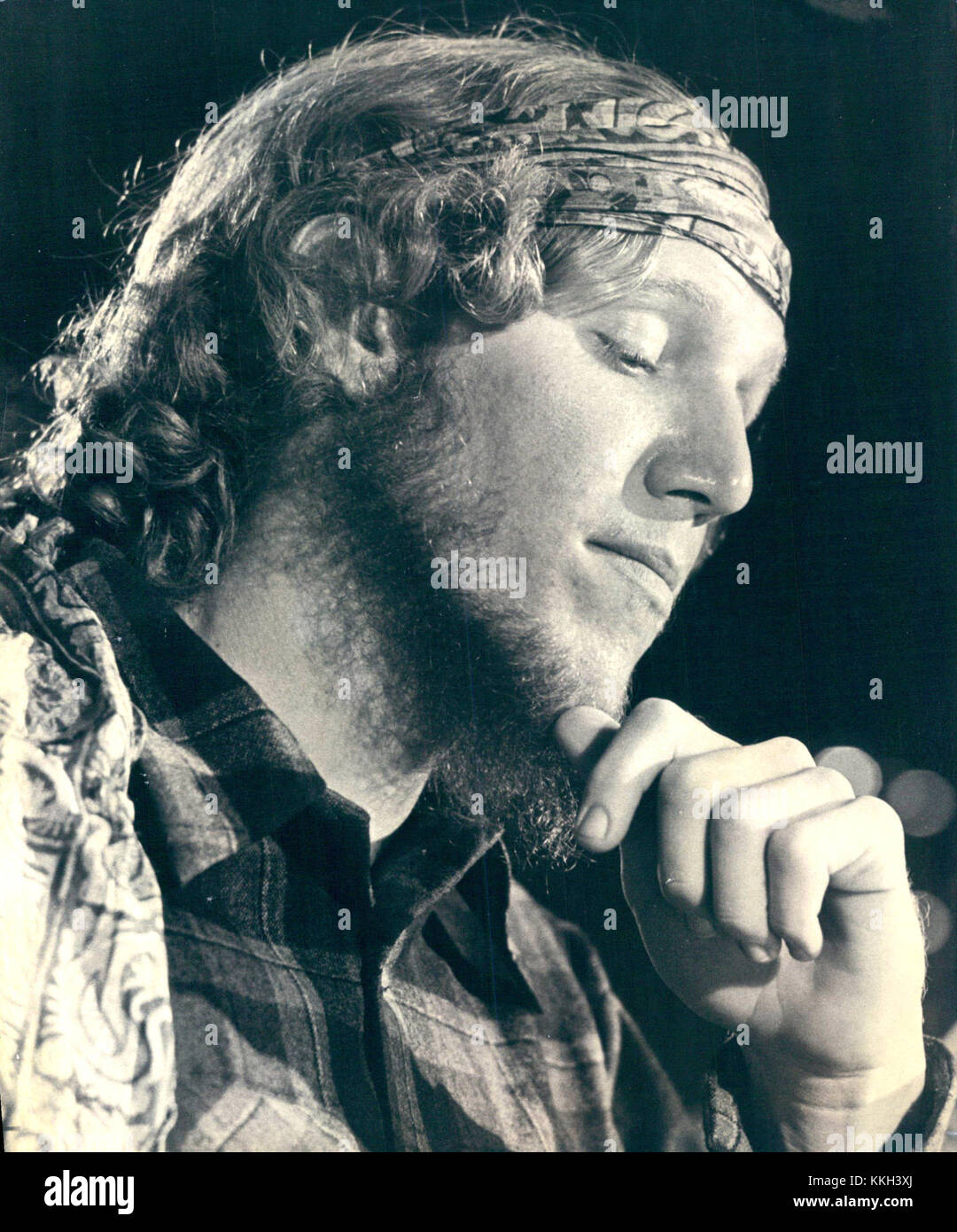 Bill Walton is a renowned former American professional basketball ...