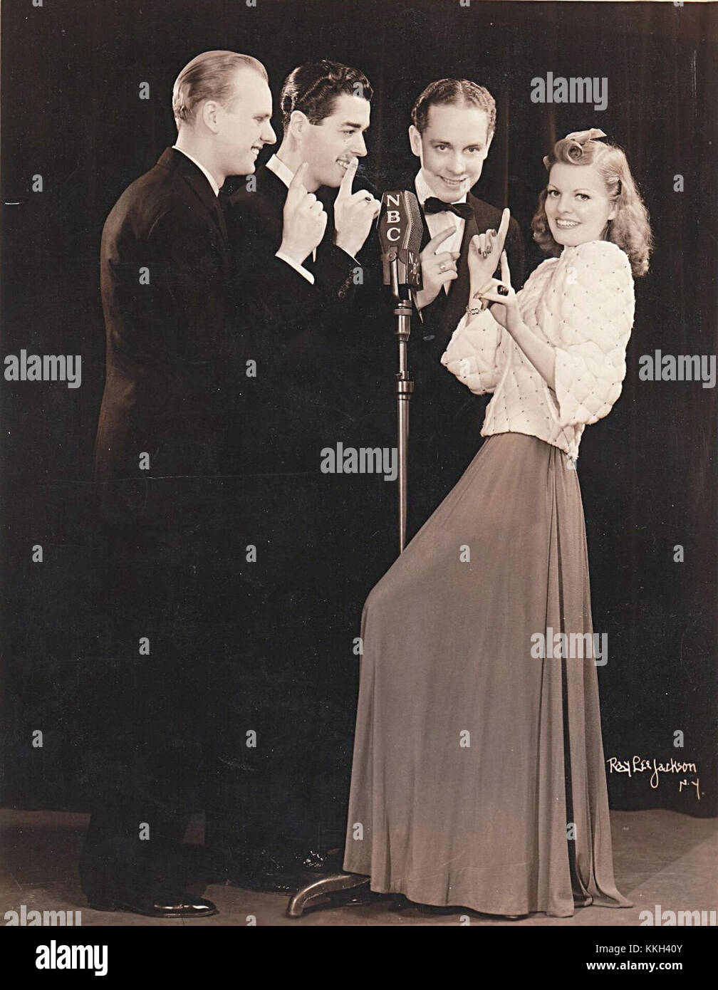 The Stardusters, a jazz ensemble from the early 1940s, perform with May ...