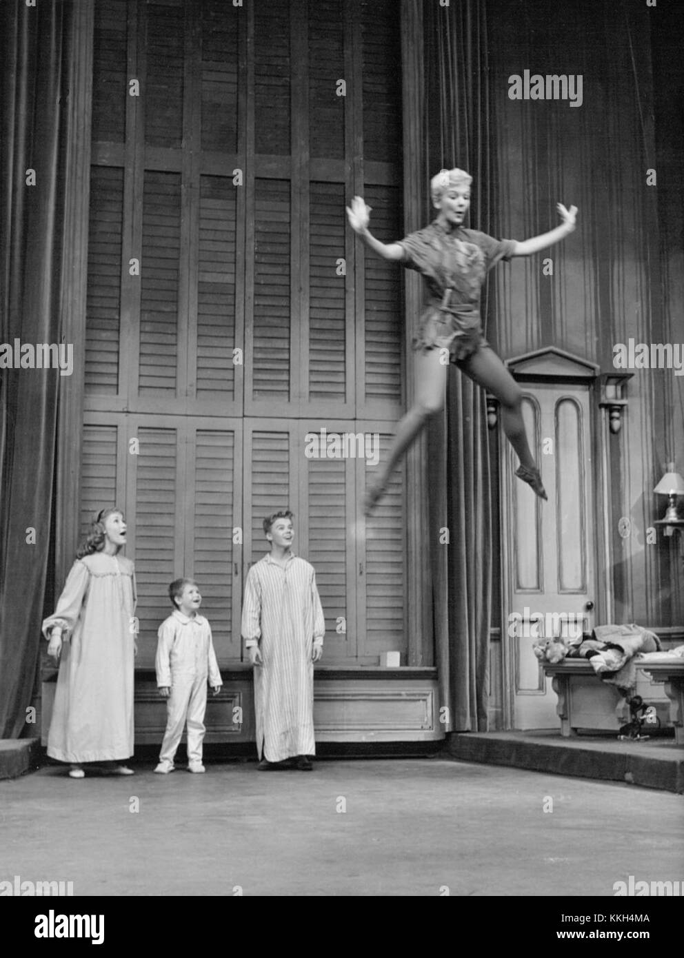Mary Martin Peter Pan 1960 Stock Photo - Alamy