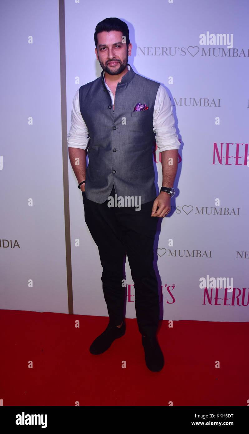 Mumbai, India. 30th Nov, 2017. Indian film actor Aftab attend the ...