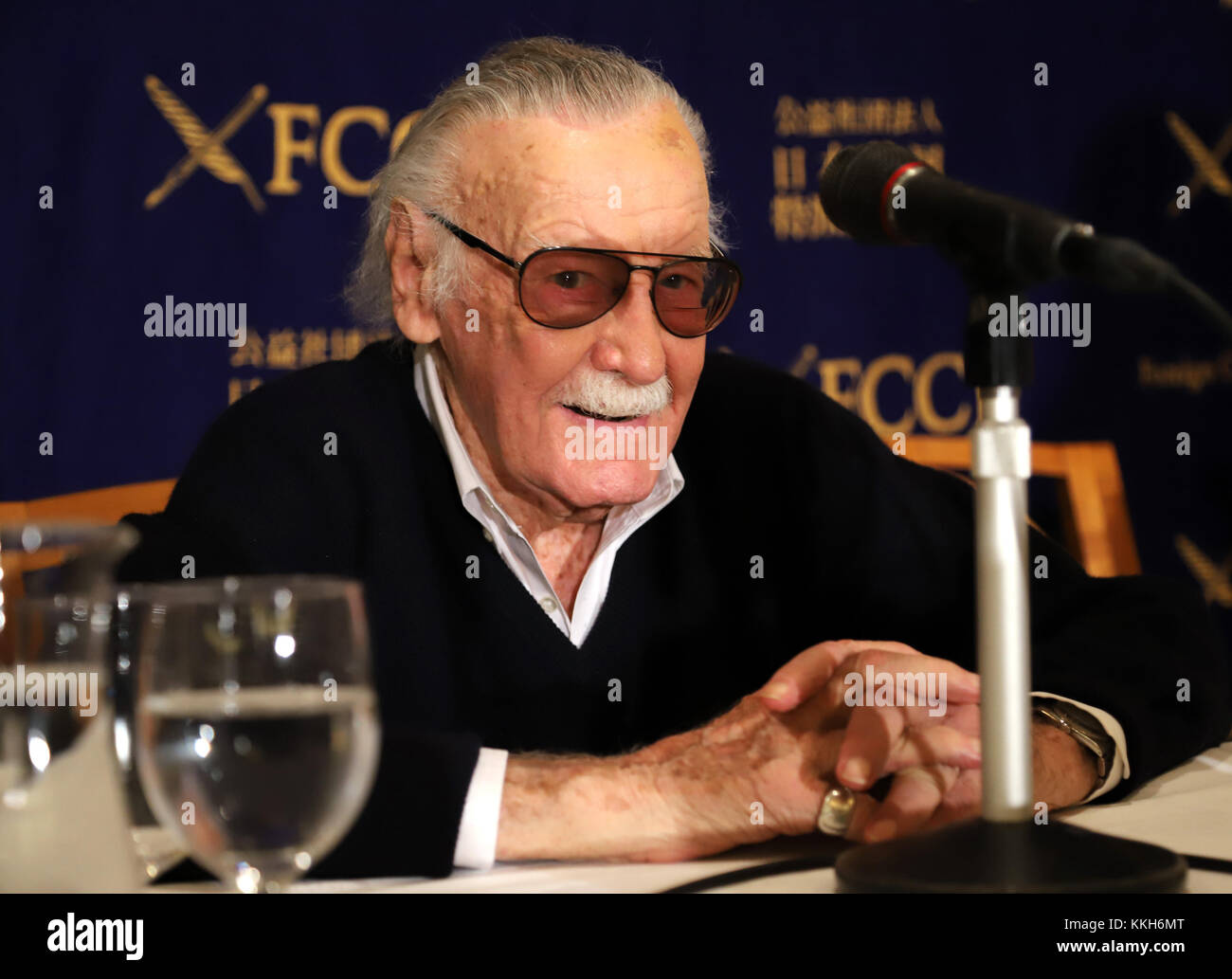 Tokyo, Japan. 30th Nov, 2017. American comic legend and Marvel's ...