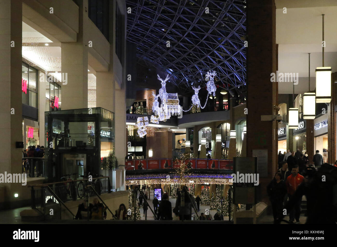 Victoria square belfast at christmas hi-res stock photography and ...