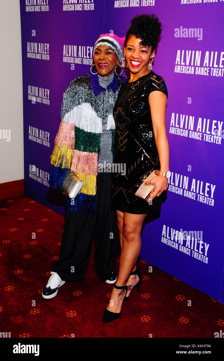 Renee raymond hi-res stock photography and images - Alamy