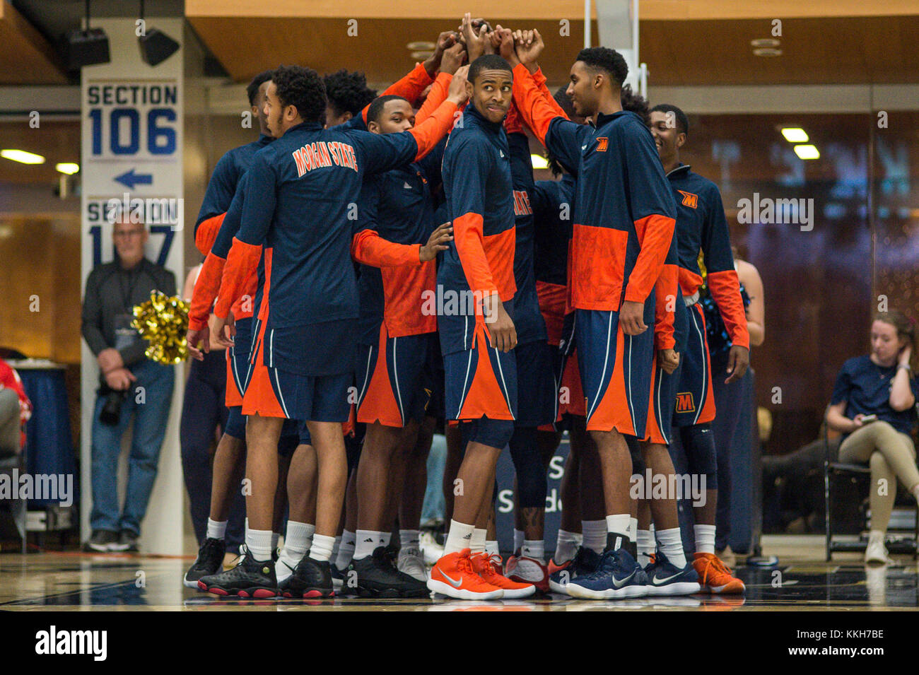 Huddles Basketball Team High Resolution Stock Photography and Images ...