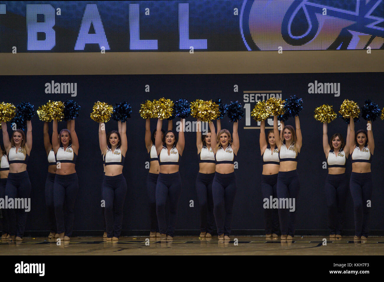 Washington, DC, USA. 29th Nov, 2017. The George Washington dance team ...